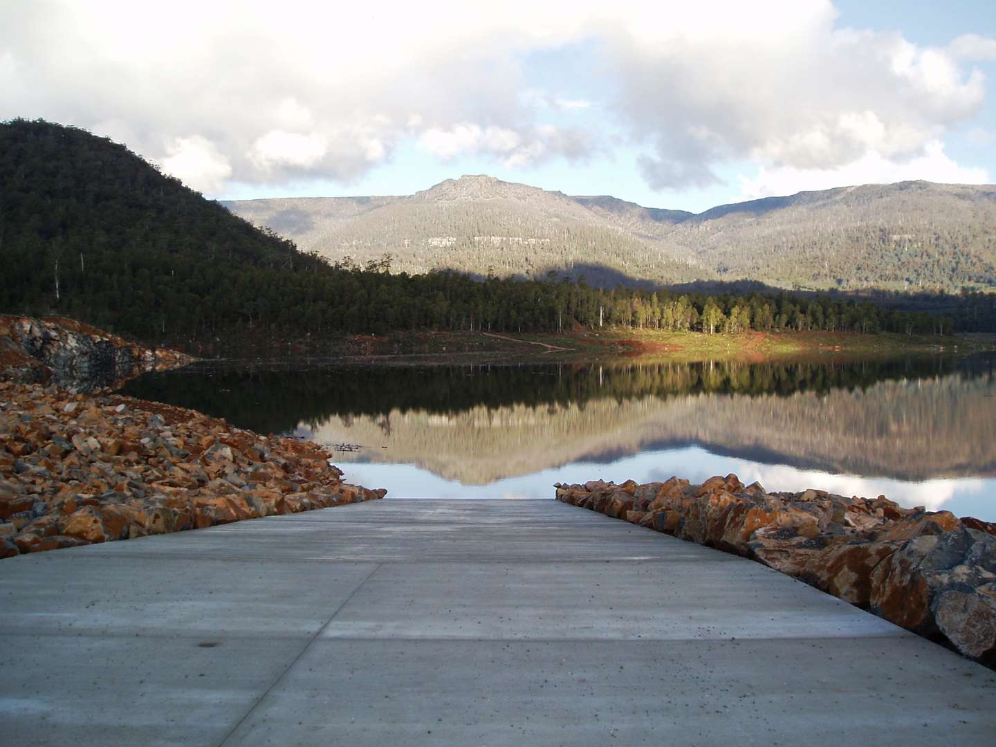 Tasmanian Irrigation dam levels