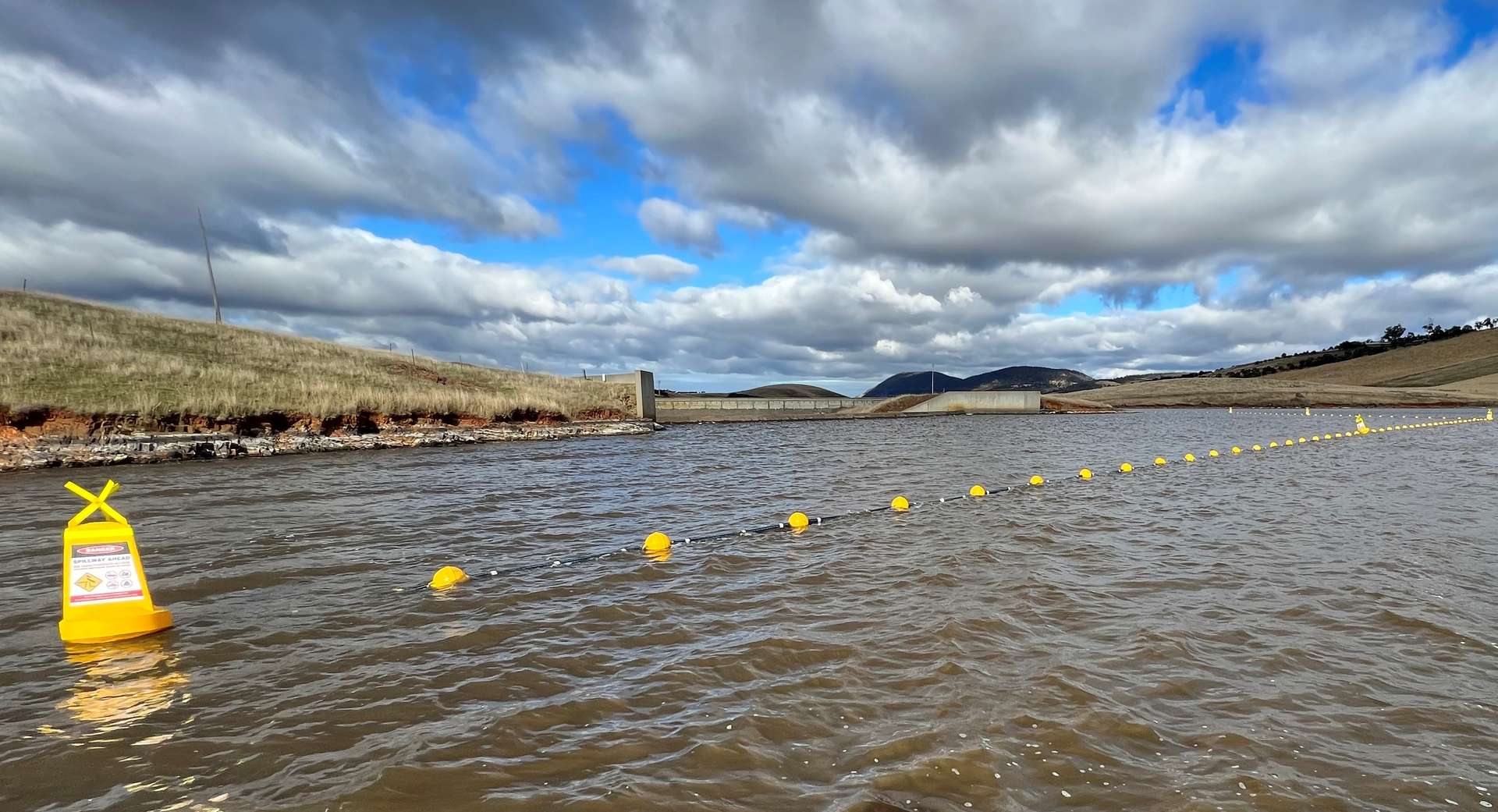 Craigbourne Lake New Spillway Safety Boom